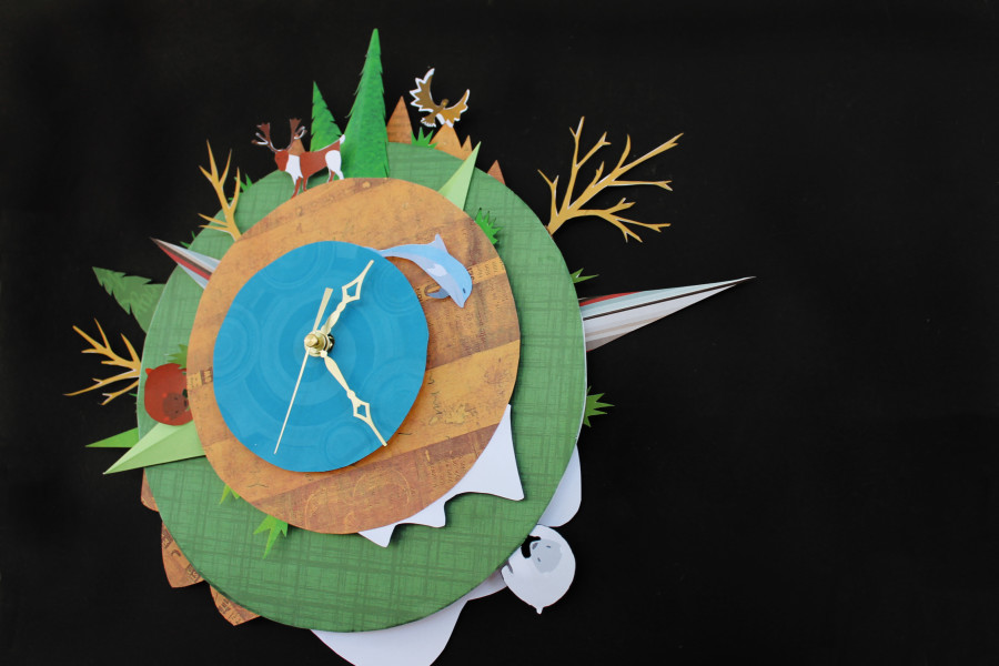 DIY Earth Day Wall Clock With Free Printables: Motivating Kids To Be Green