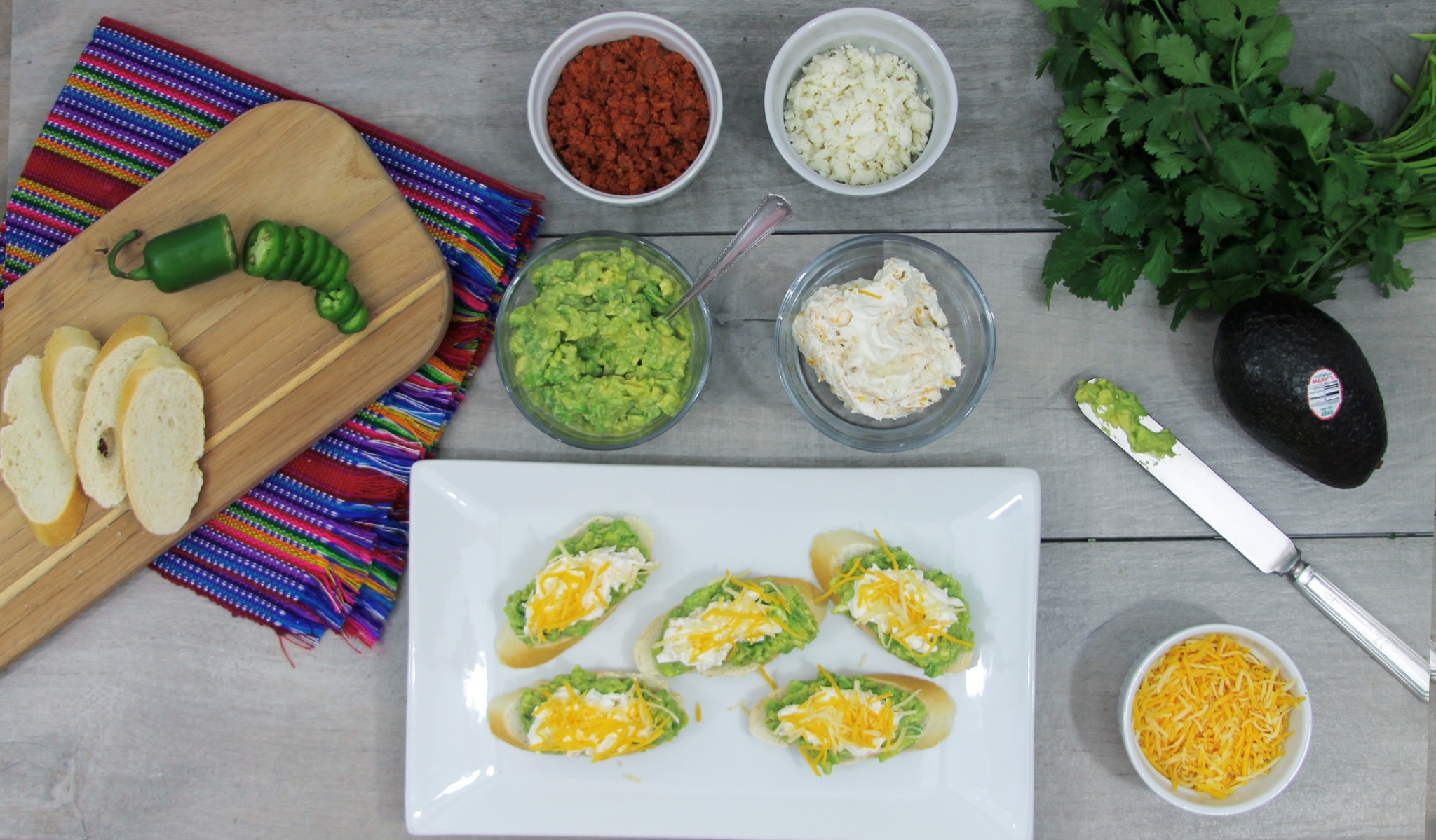 Jalapeño Popper Avocado Toast Bites