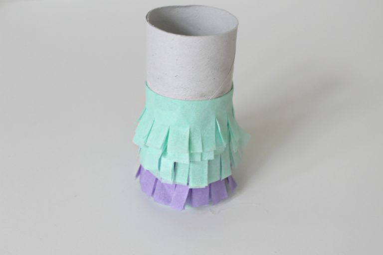 Nella the Princess Knight DIY Mini Piñatas