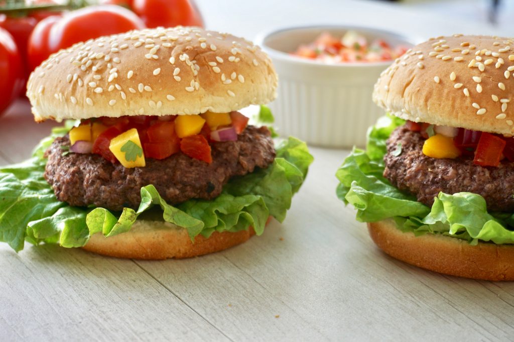 Grilled Burger With Mango Salsa
