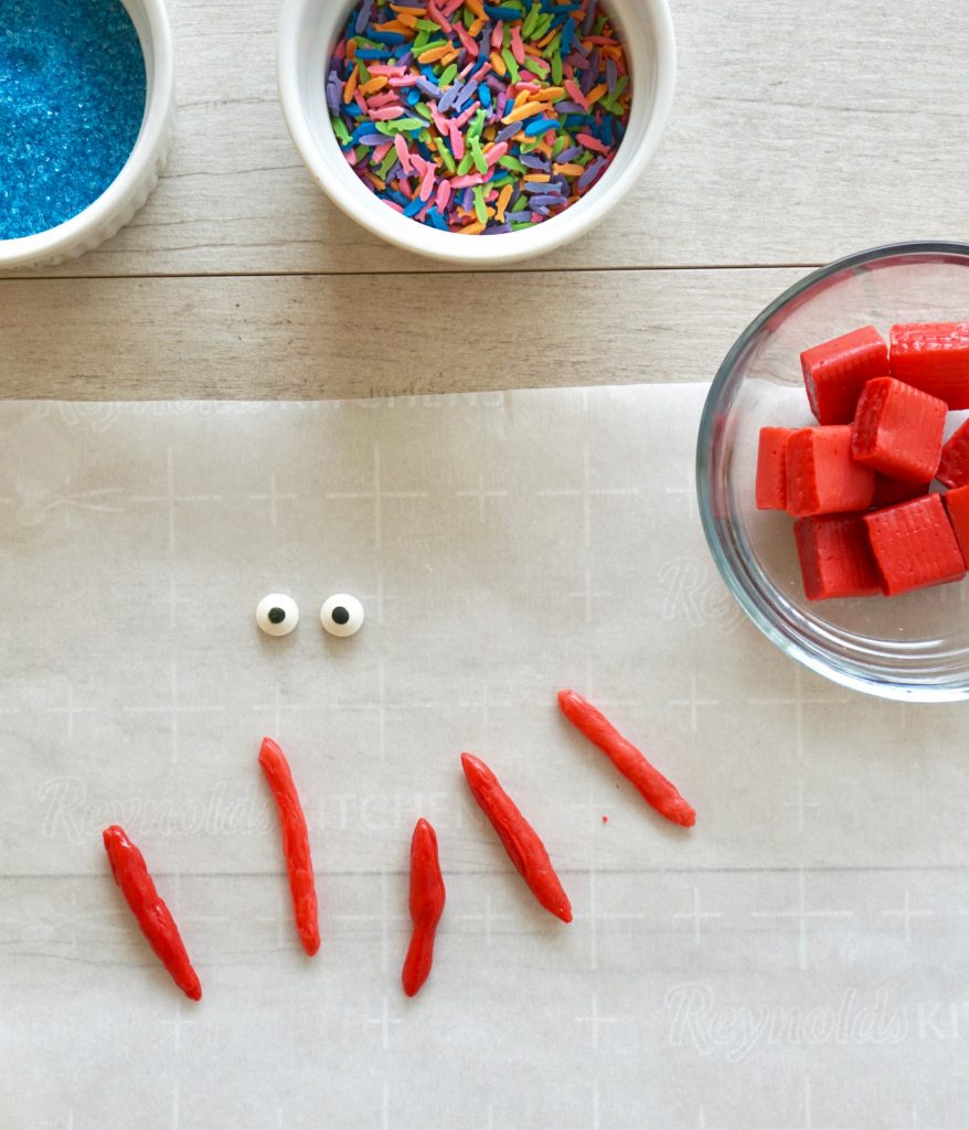 Under the Sea Theme Party: How to Make An Octopus Cupcake