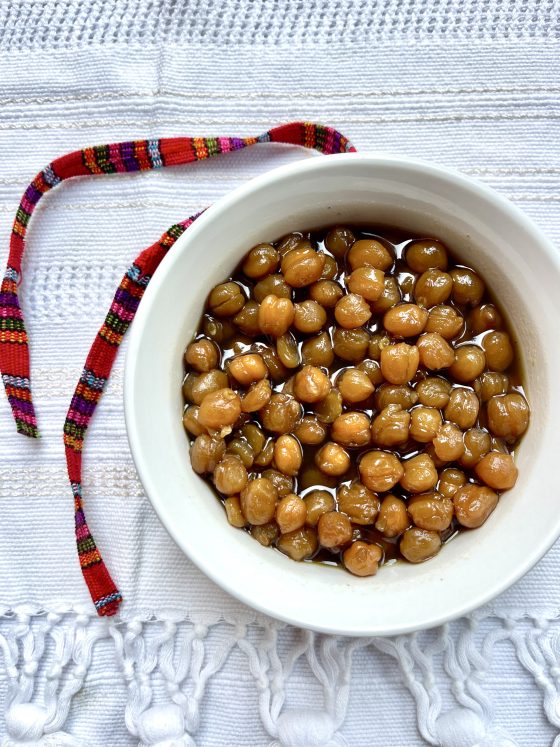 Receta de Garbanzos en Miel: Postre Guatemalteco