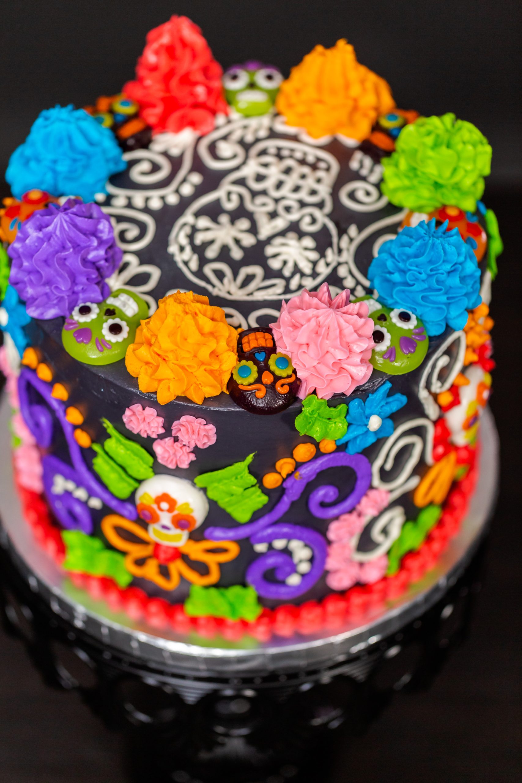 Easy Day of the Dead Cake With Buttercream Frosting