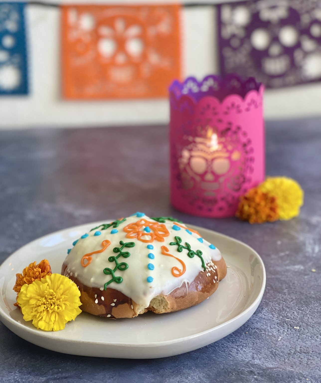 How to Make Pan de Muerto Calaverita (Sugar Skull Pan De Muerto)