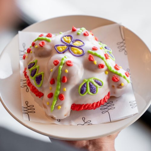 How to Make Pan de Muerto Calaverita (Sugar Skull Pan De Muerto)