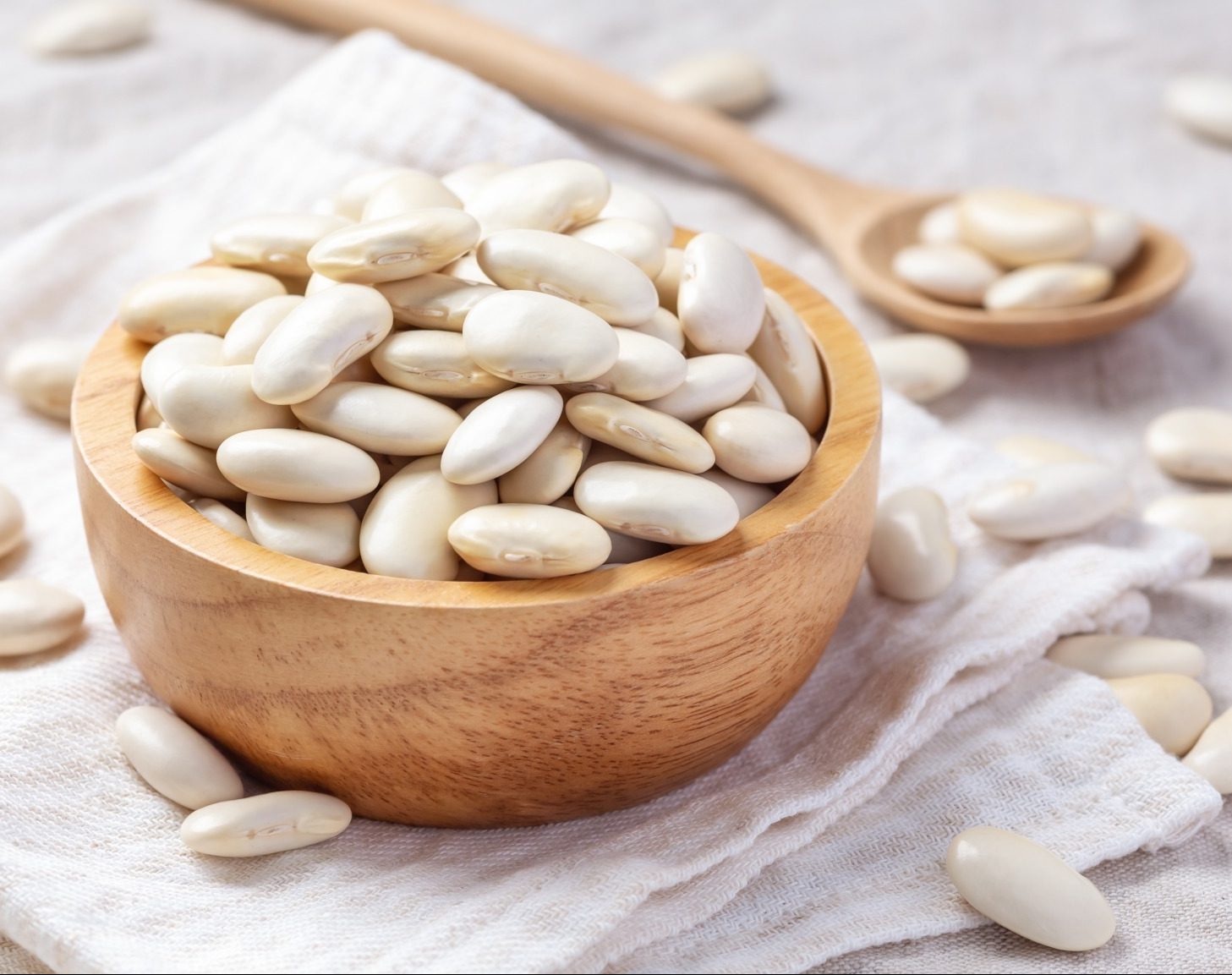 Frijoles Blancos Con Espinazo Recipe from Guatemala (White Beans with Pork)