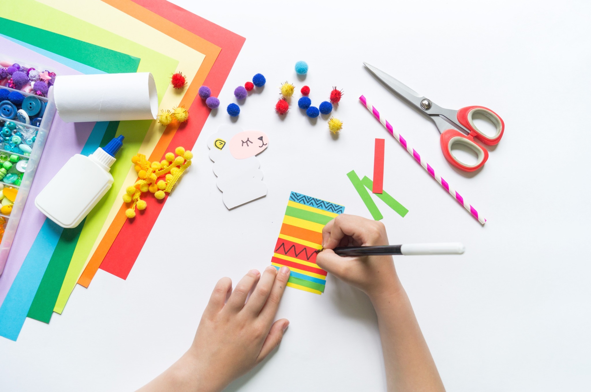 Easy Llama Mini Piñata Craft to Celebrate Hispanic Heritage Month