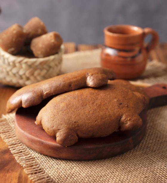 Puerquitos de Piloncillo: A Traditional Mexican Cookie with Deep ...