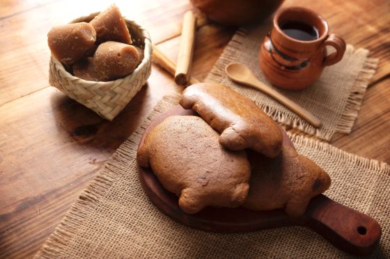 Puerquitos de Piloncillo: A Traditional Mexican Cookie with Deep ...