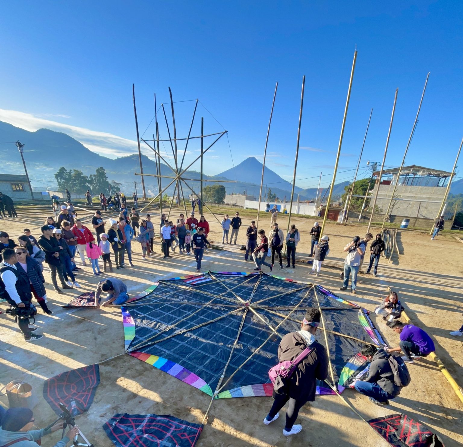 The Barriletes de Guatemala: The History, Meaning, and Art Behind ...