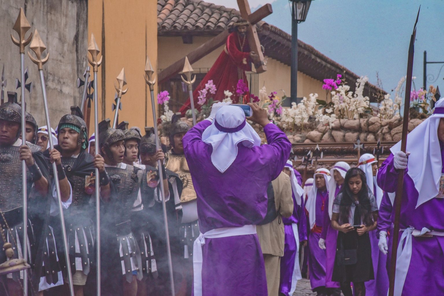 How to Photograph Semana Santa in Guatemala: Tips for the Best Photos ...